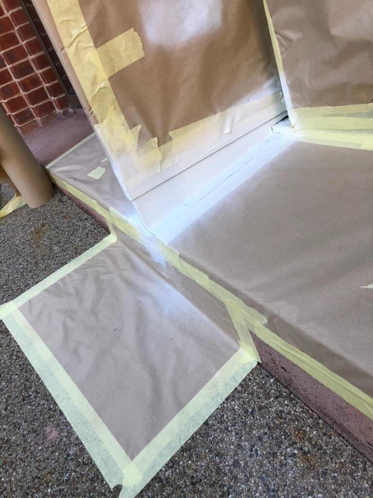 Spraying Of Window Frames Of A University In Oxford