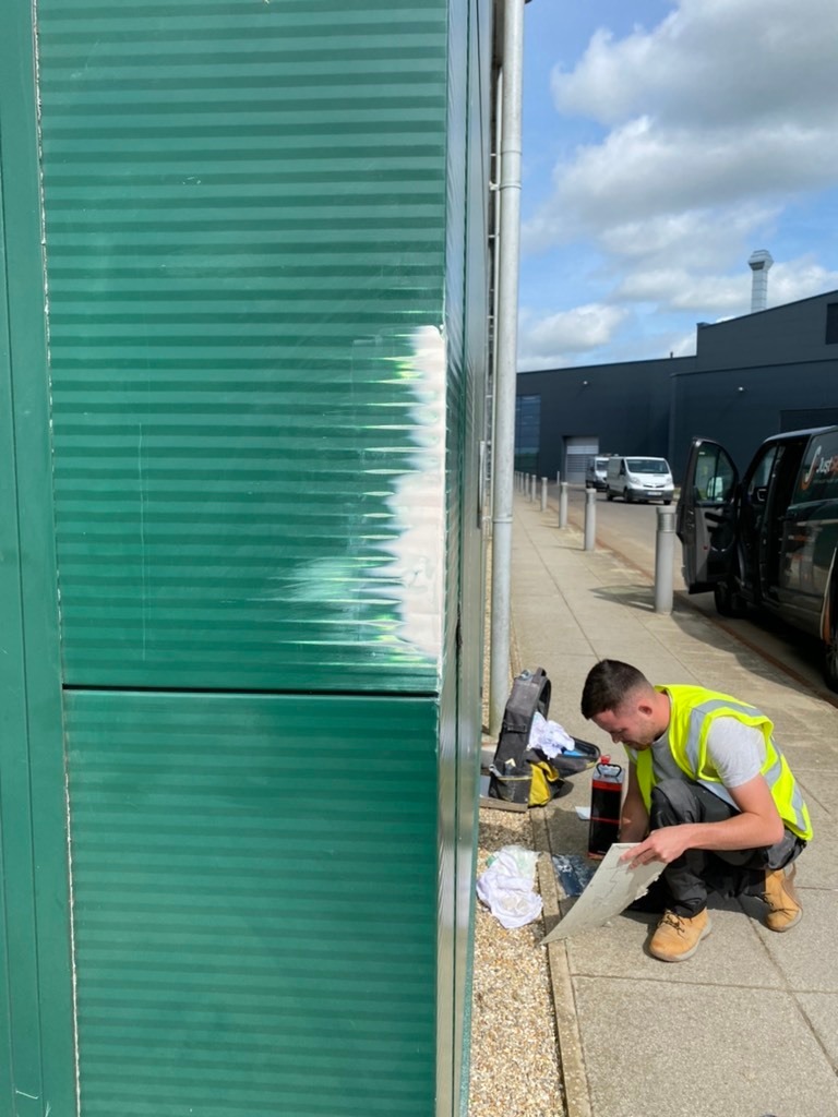 Repairing A Low-Level Corner Micro Rib Panel - Just Spray Network