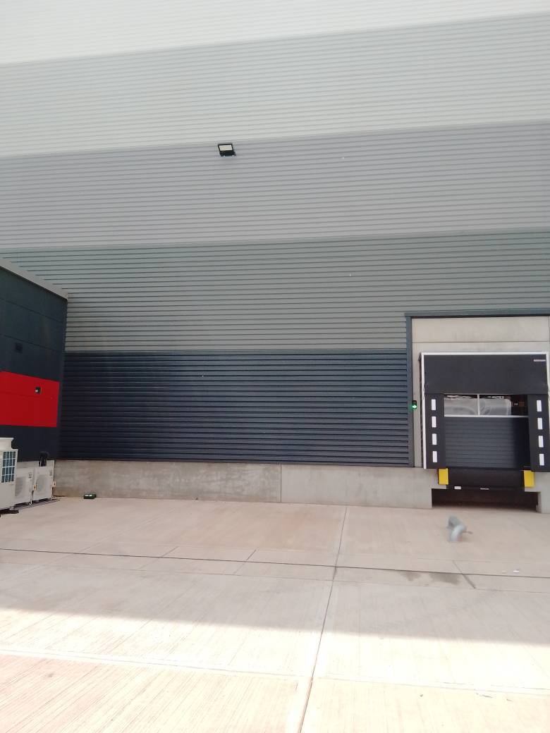 Repairing External Micro Rib Cladding For Amazon